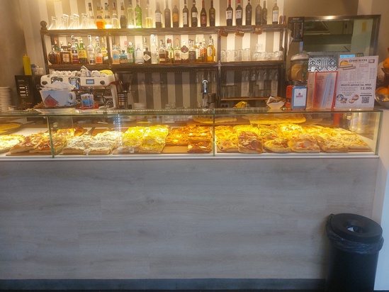 FOCACCIA BAKERY e COFFEE, Genova, De Ferrari (metropolitana di Genova ...