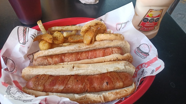PERRON Hot Dogs Y Hamburguesas, Aguascalientes - Menú del restaurante ...