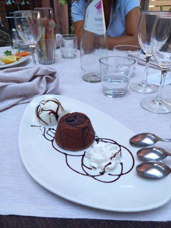 Due Torri, Bardolino - Restaurant menu, prices and reviews