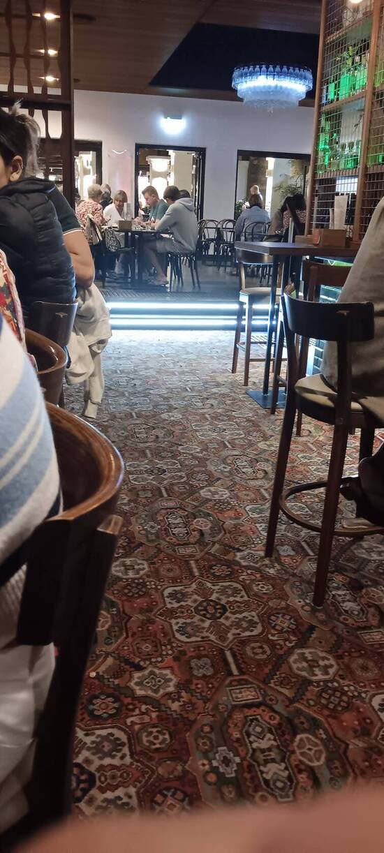 Norman Hotel, Woolloongabba - Restaurant menu, prices and reviews