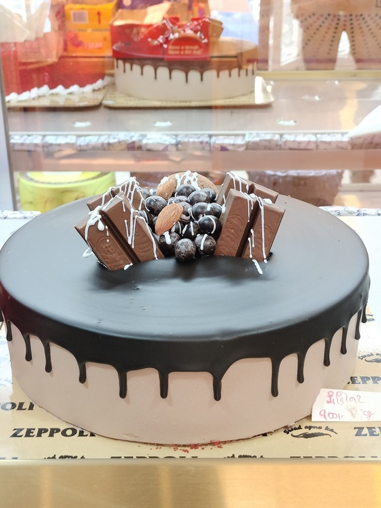 Zeppoli Bakers, Junagadh - Restaurant menu, prices and reviews