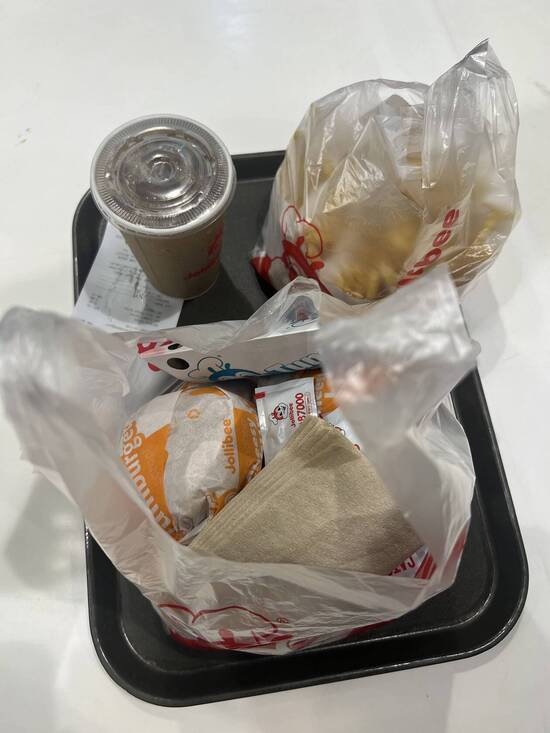 Jollibee, Imus - Restaurant menu, prices and reviews