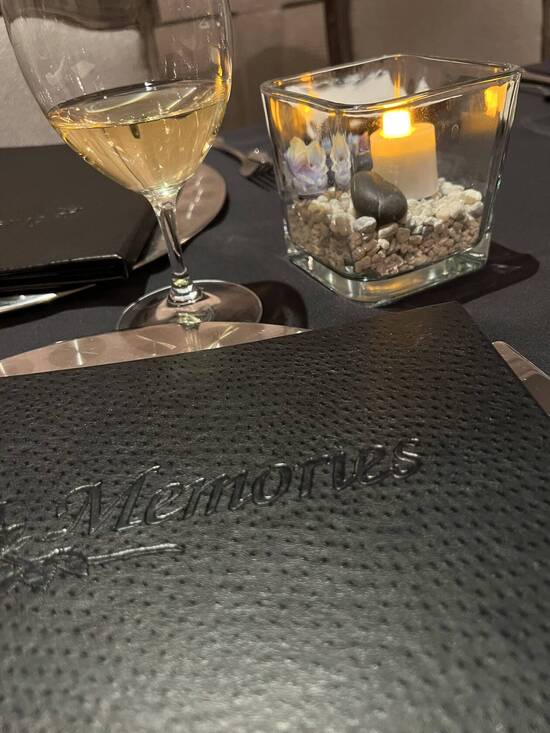 Memories Dining & Bar, Regina - Restaurant menu, prices and reviews