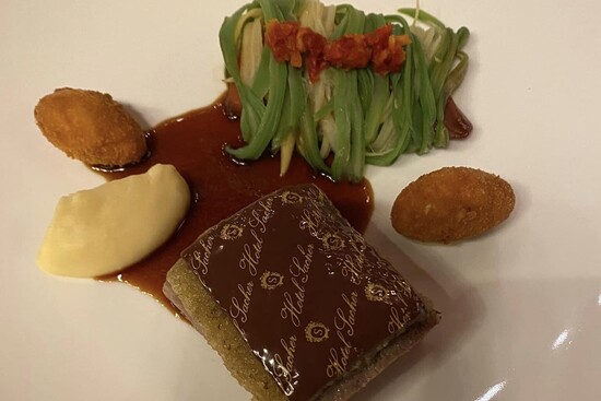 Restaurant Rote Bar, Vienna - Restaurant menu, prices and reviews