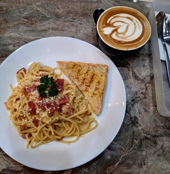 Mithi Cafe La Trinidad, La Trinidad - Restaurant menu, prices and reviews