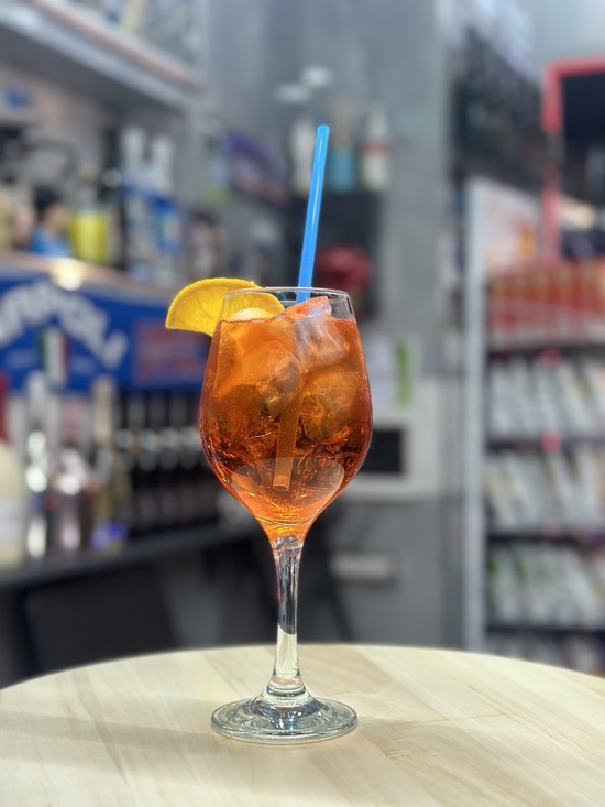 Lucifer spritz e food, Napoli - Menu del ristorante, prezzi e recensioni