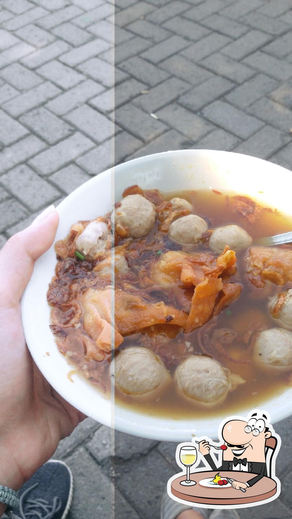 Bakso Pak War restaurant, Surabaya, Jl. Manyar Kertoarjo III ...