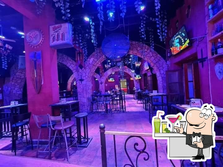 Excalibur Bar Medieval, Saltillo - Opiniones del restaurante