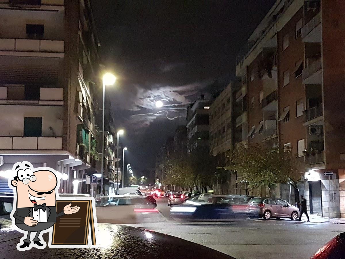 Magic Bar, Rome, Via Tor de' Schiavi - Restaurant menu and reviews