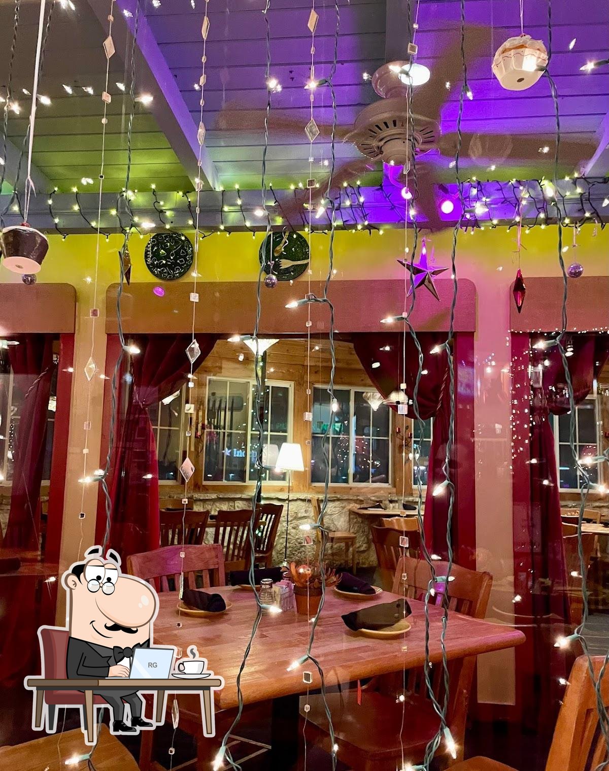 Chez Zee American Bistro in Austin - Restaurant menu and reviews