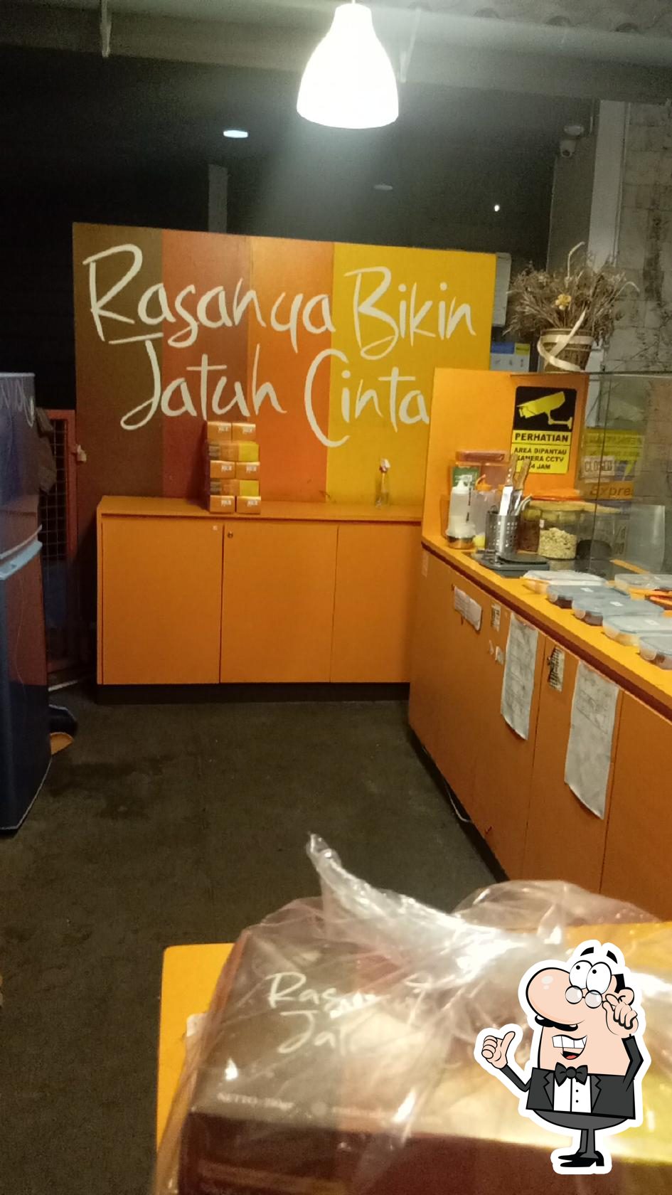Roti Endolita Bogor Baru - Makanan, Roti Khas Bogor, Oleh - Oleh Khas ...
