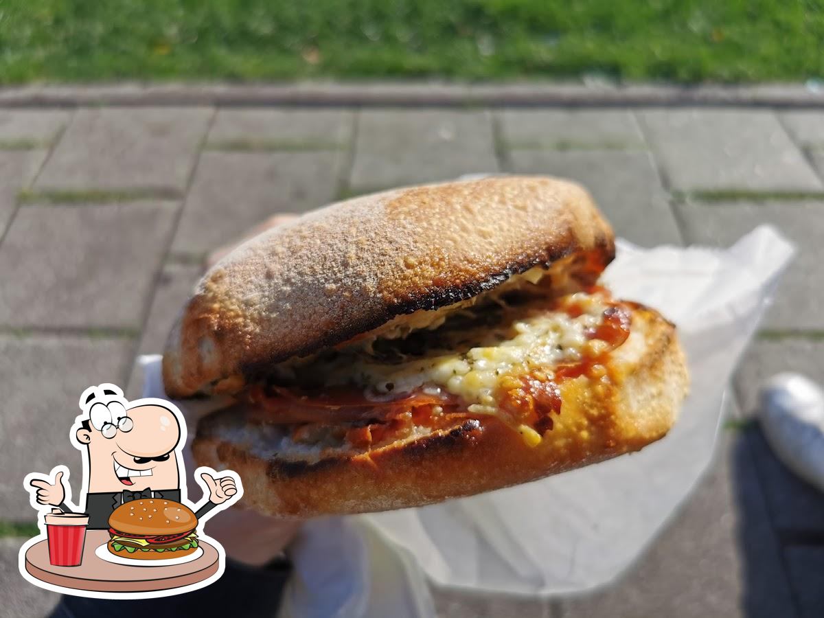 Little Italy, Rotterdam - Restaurant menu, prices and reviews