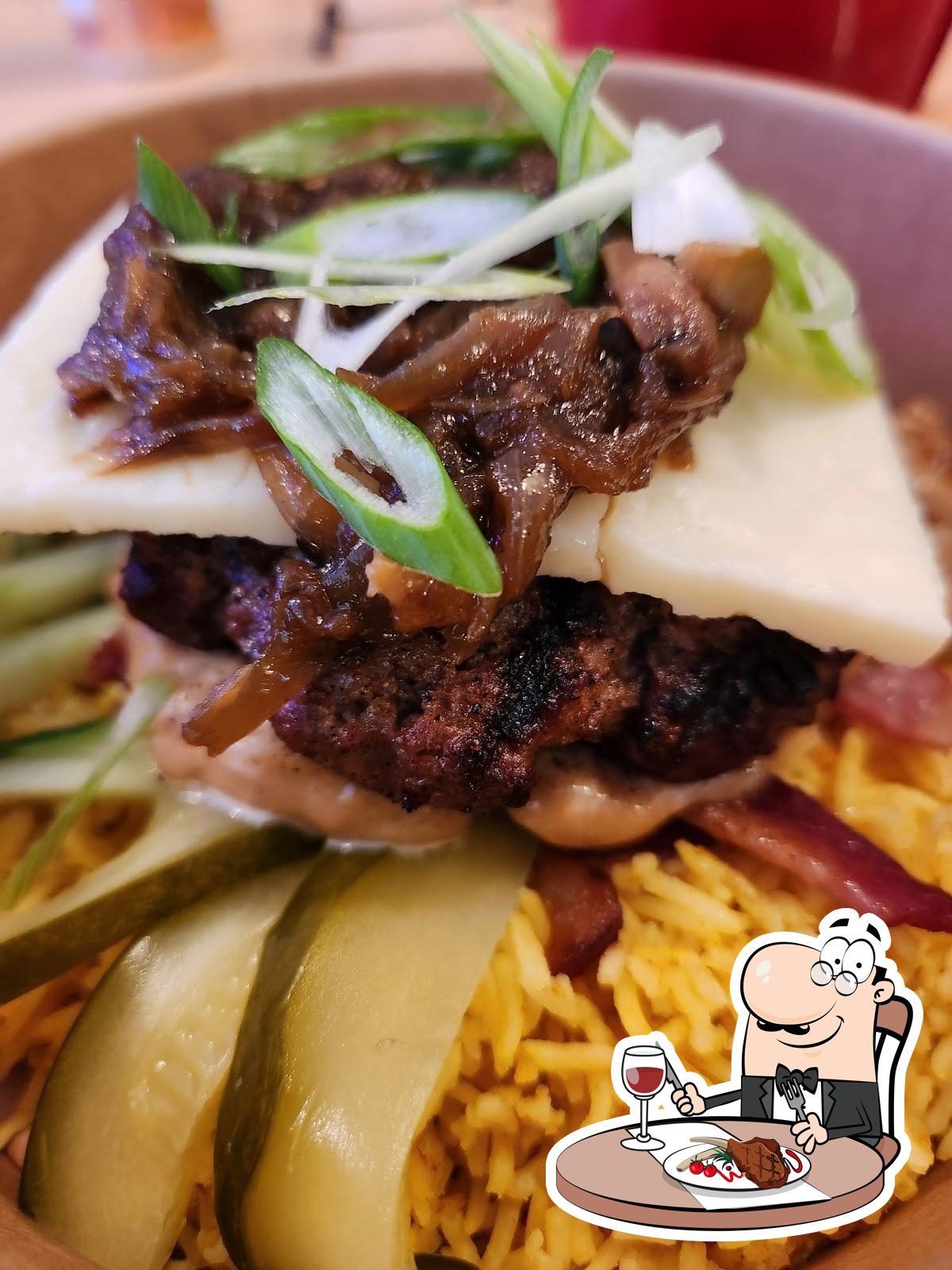 The Montrose Local, Mayne Island - Restaurant menu, prices and reviews