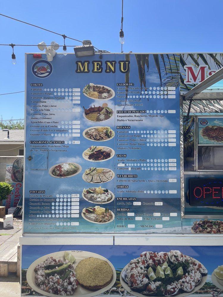 Menu at Mariscos Los Compadres restaurant, Dinuba