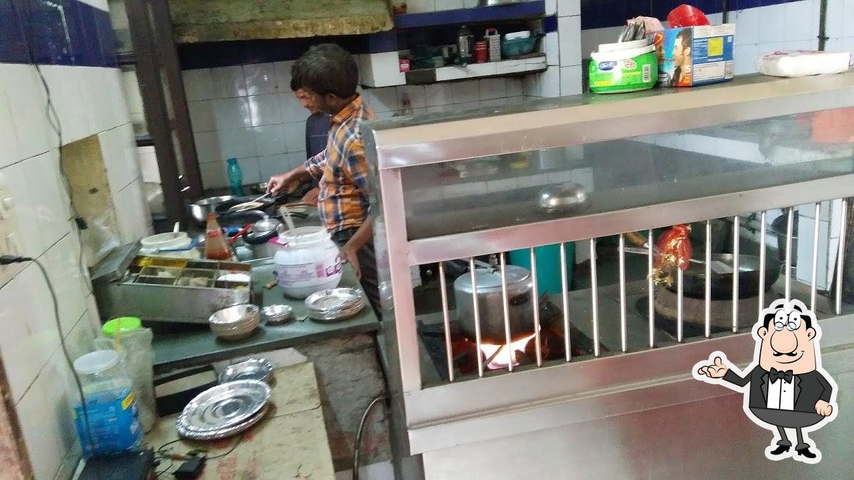 Jubilee Hall Canteen, Delhi - Restaurant reviews
