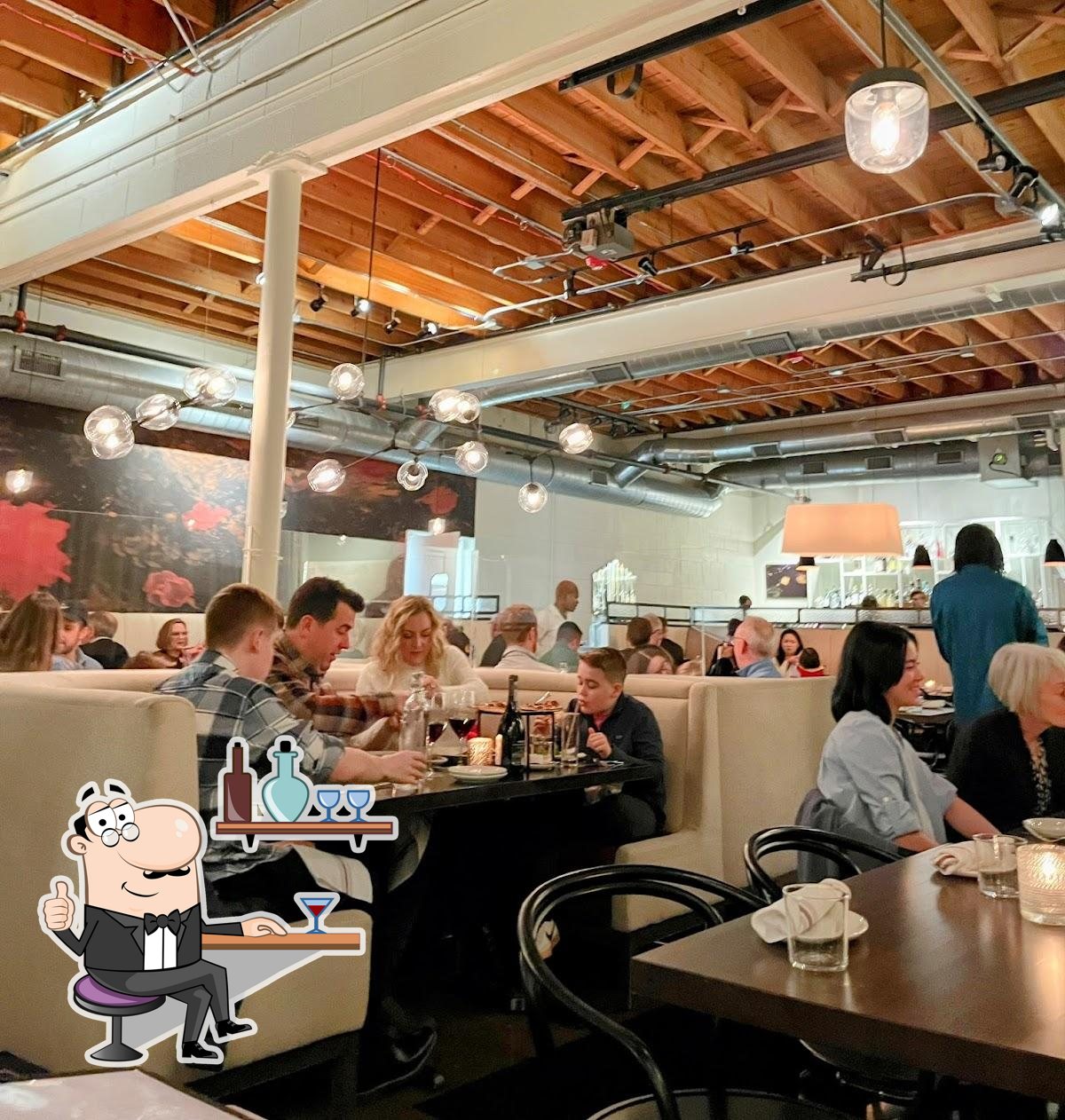 Mino’s, Winnetka - Restaurant menu, prices and reviews