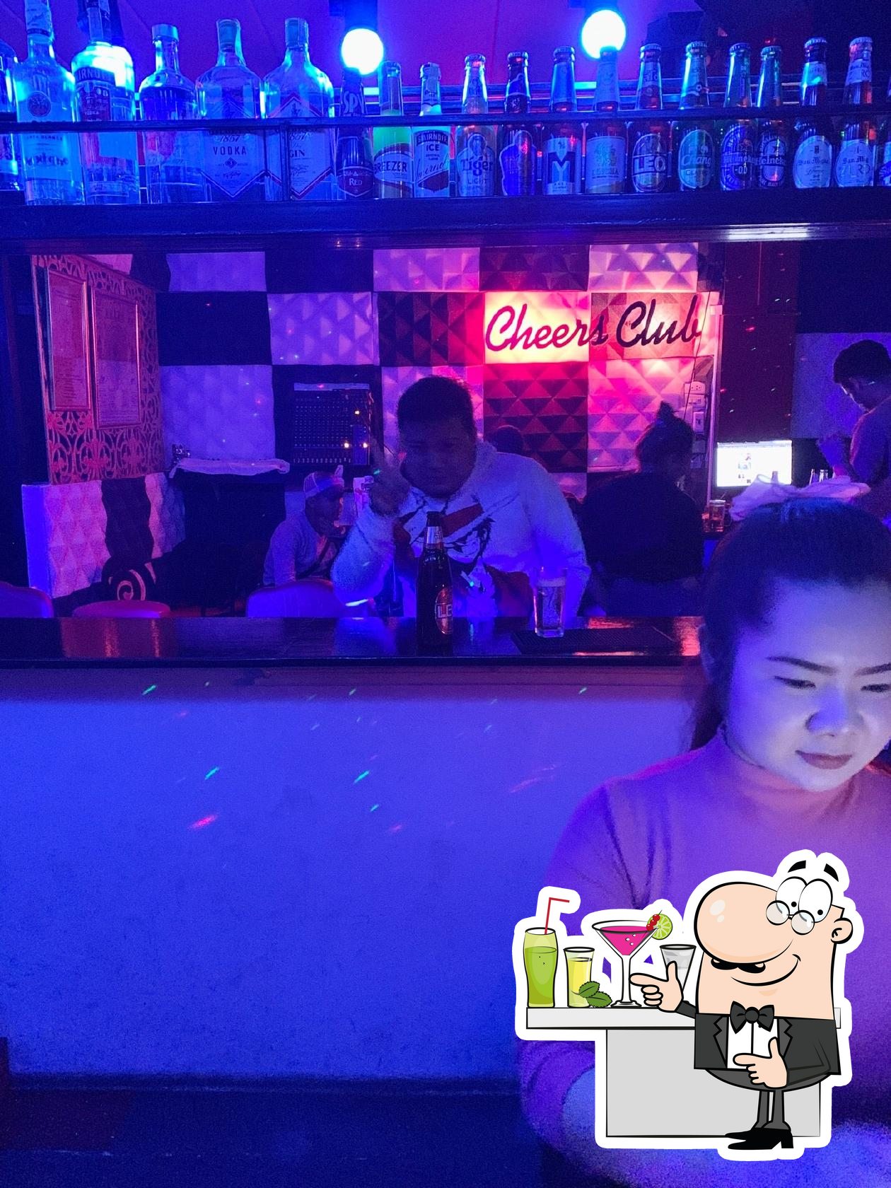 Cheers club, Udon Thani - Opiniones del restaurante