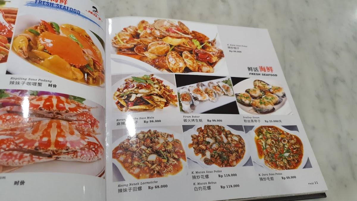 Menu at Lac Mei Che restaurant, Jakarta, Jl. Mangga Besar 1 No.63K