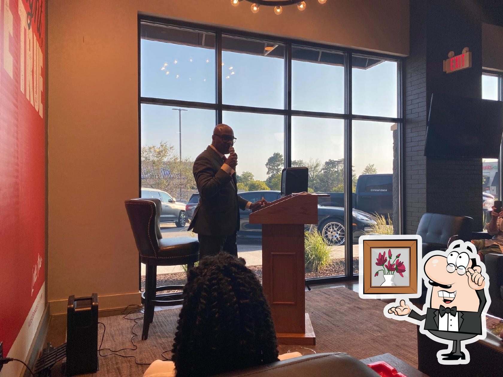 Capital Cigar Lounge in Lincoln - Restaurant reviews