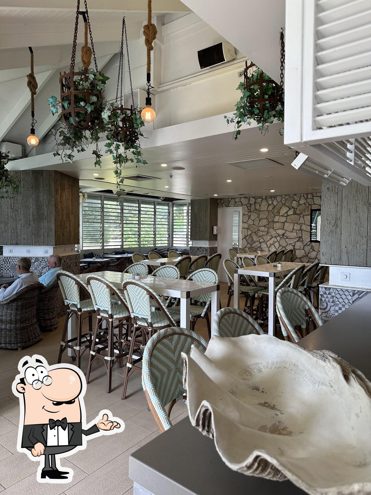 3 Sixty Restaurant Bar The Grand Hotel, Labrador - Restaurant menu ...