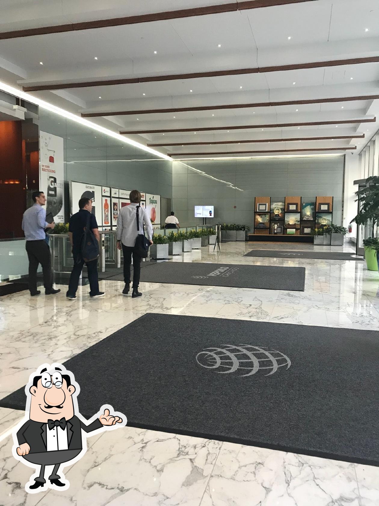 PepsiCo Plaza Cafe in Chicago - Restaurant reviews