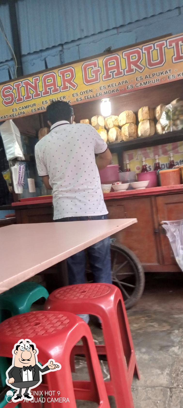Restaurante Es Campur Sinar Garut pak.arif, Binong - Opiniones del ...