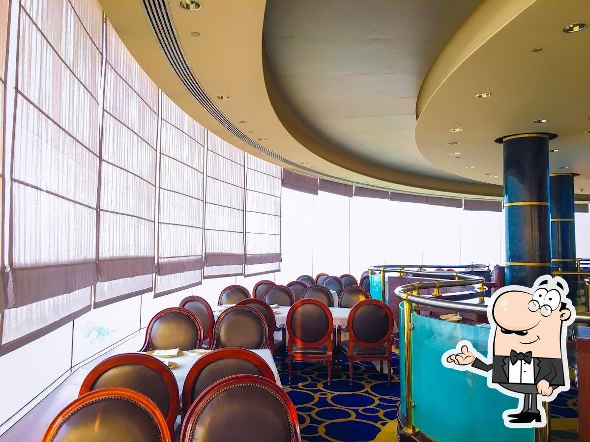 revolving restaurant, Cairo - Restaurant menu, prices and reviews