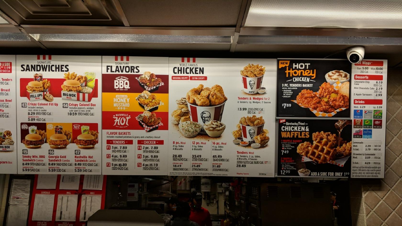 Menu at KFC fast food, Lynnwood, 196th St SW