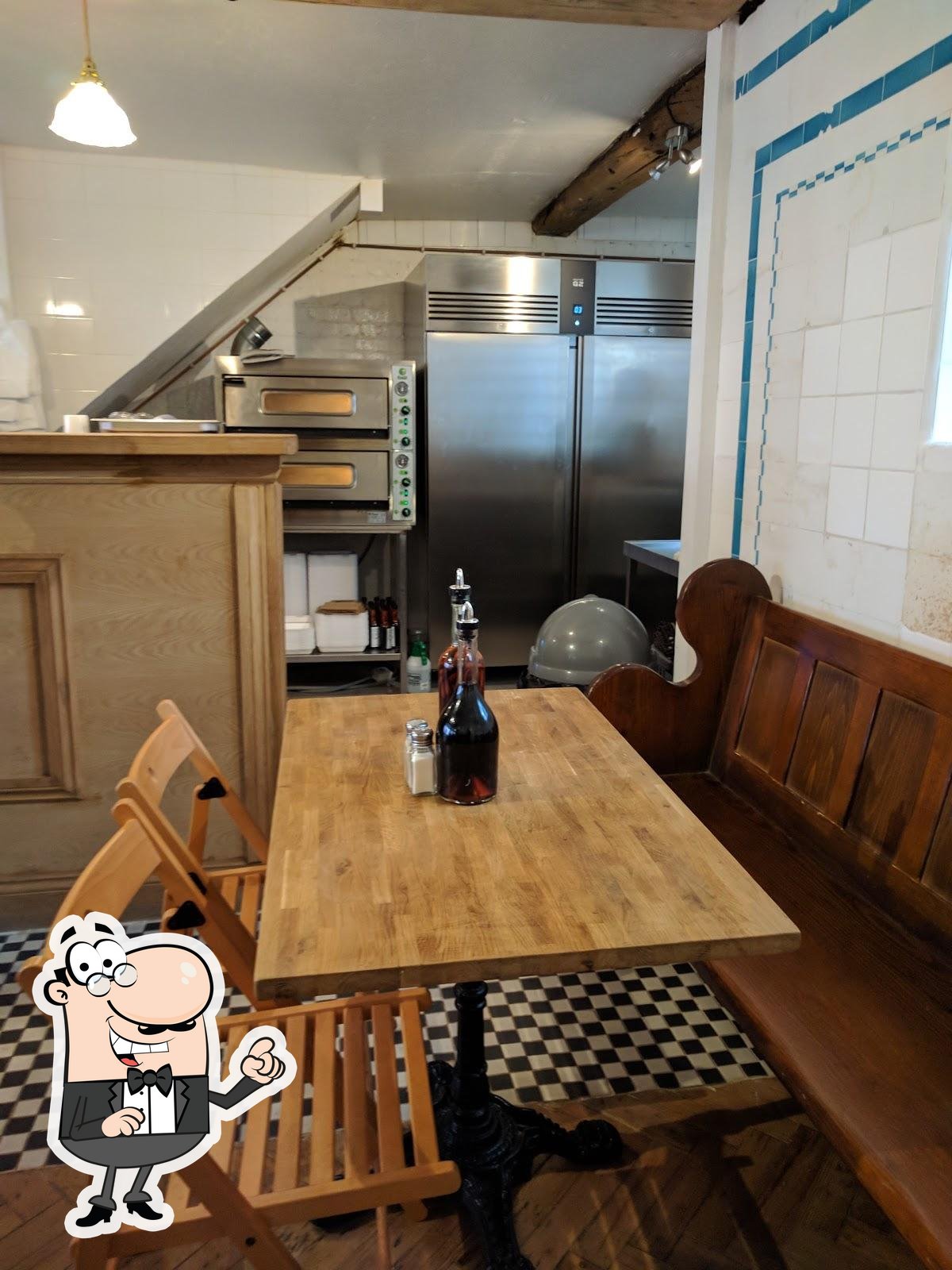 Manze's Pie & Mash, Braintree - Restaurant menu, prices and reviews