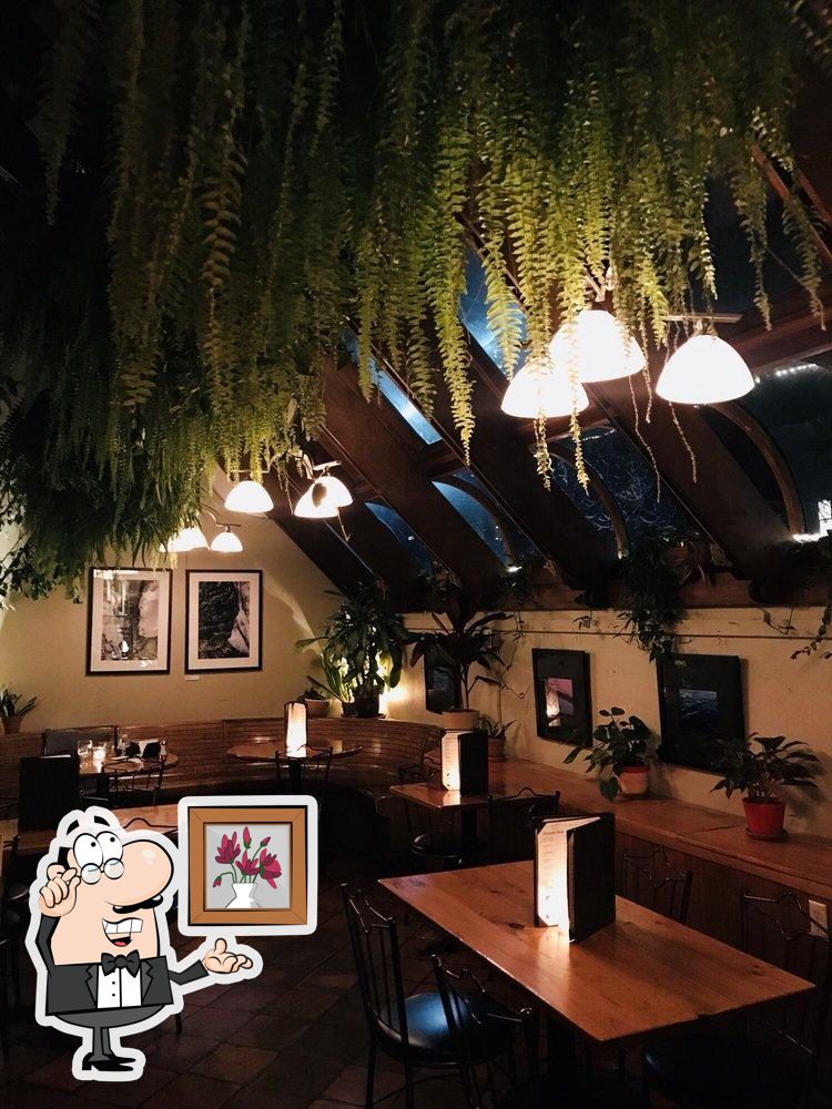 The Daily Planet, Burlington - Restaurant menu, prices and reviews