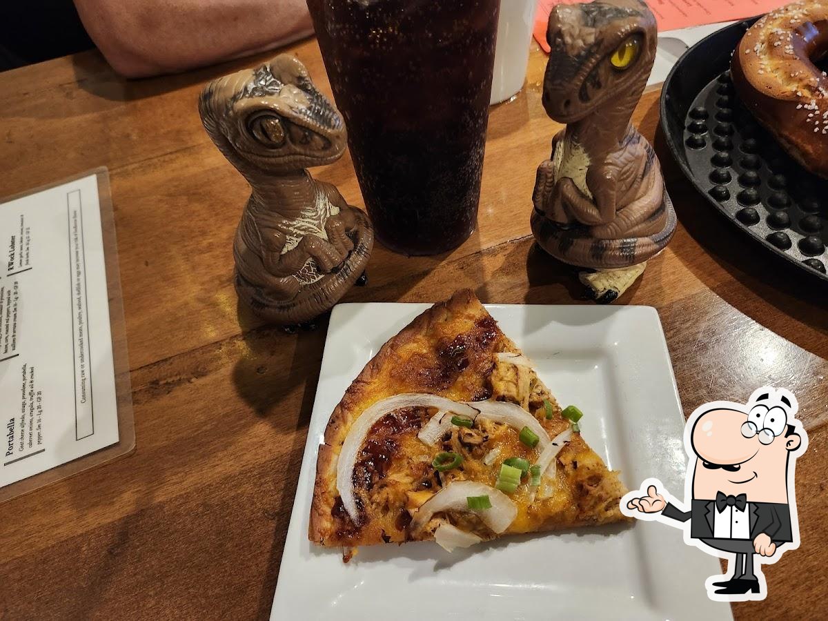 Ridgewood Kitchen & Spirits, Mentor - Restaurant menu, prices and reviews