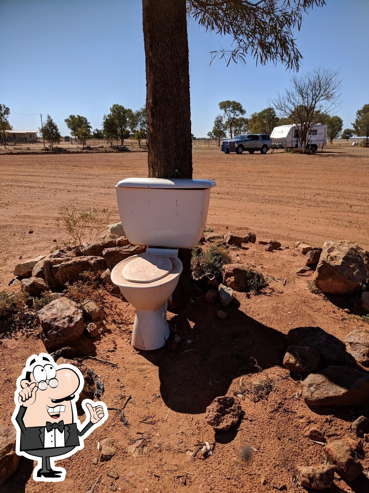 Bush Tucker Inn and Caravan Park in Barringun - Restaurant reviews