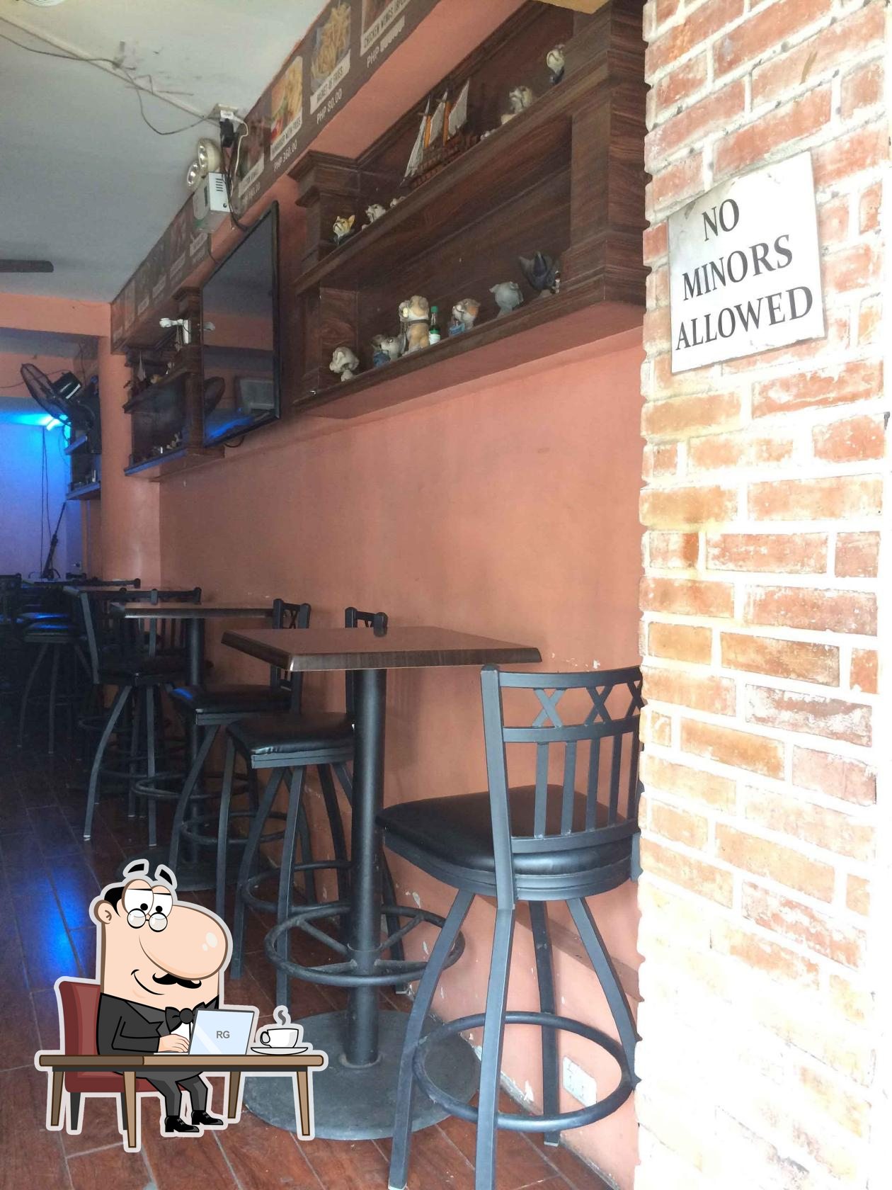 HowlingDogs Bar&Grill, Cebú, Mango Square - Carta del restaurante y ...