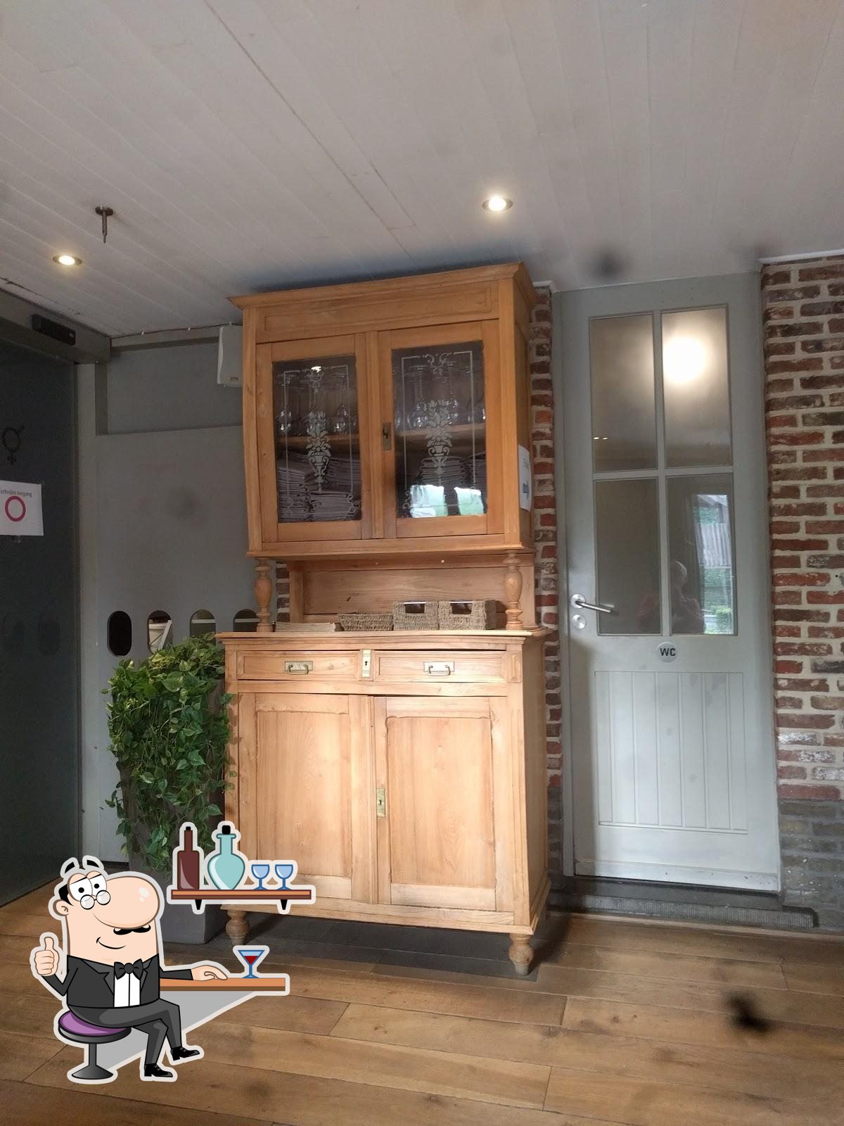 De Noteloze Notelaar, Wetteren - Restaurant menu, prices and reviews