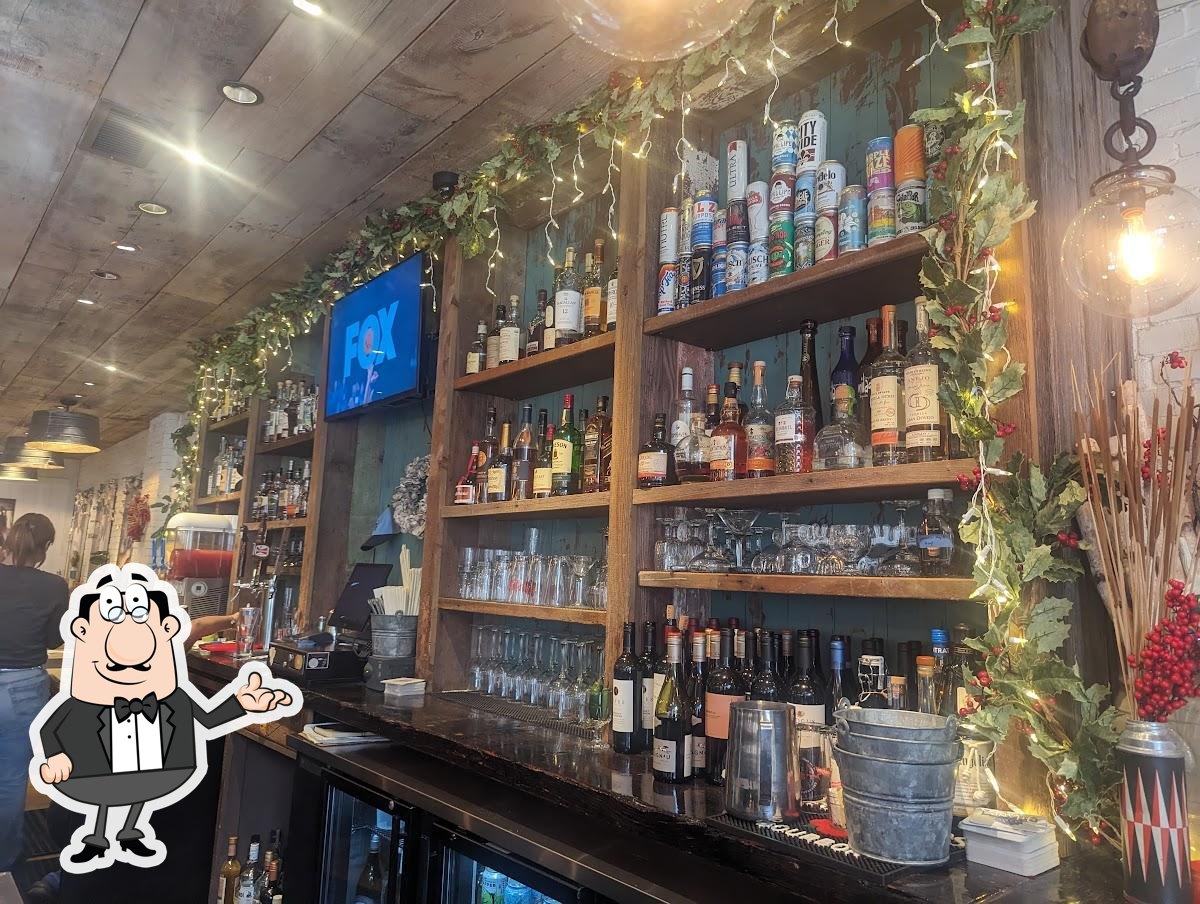 Peacemaker Lobster & Crab, St. Louis - Restaurant menu, prices and reviews