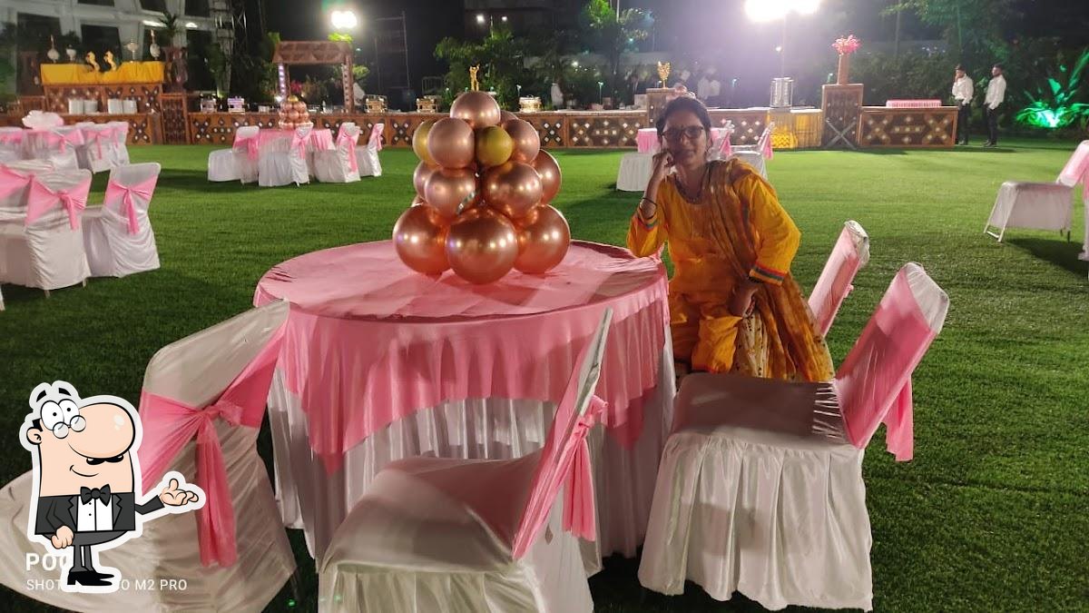 The Democracy Hotels, Resorts & Convention Centres, Nashik - Restaurant ...