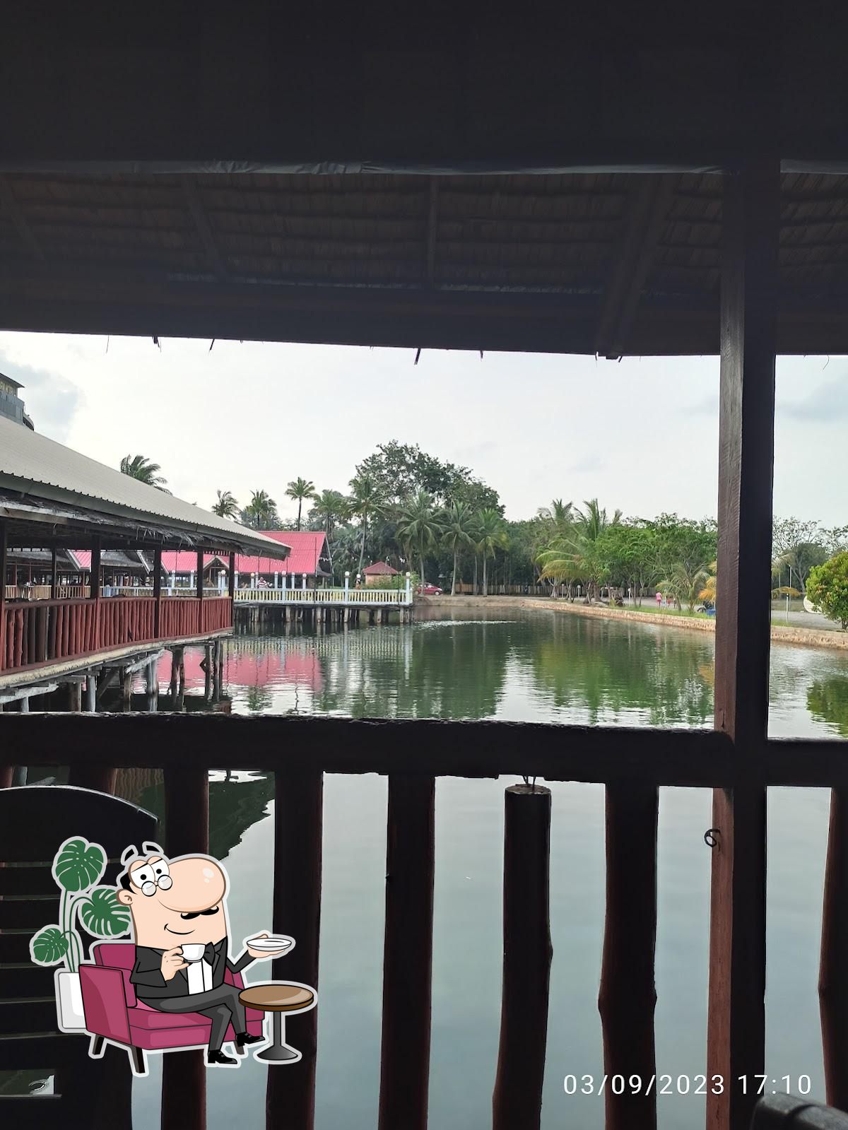 Golden Prawn 933, Batam - Restaurant menu, prices and reviews