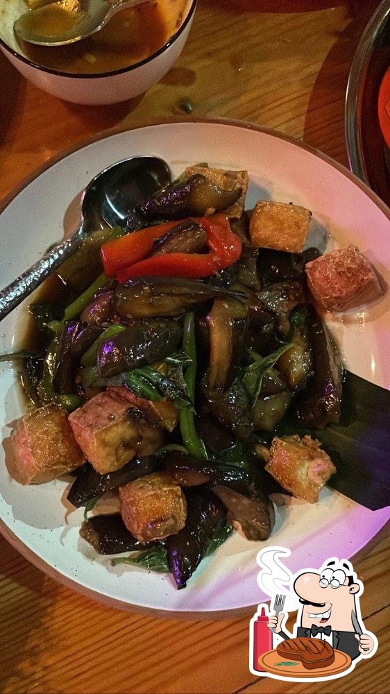 Fern Thai Eatery & Bar in Seattle - Restaurant menu and reviews
