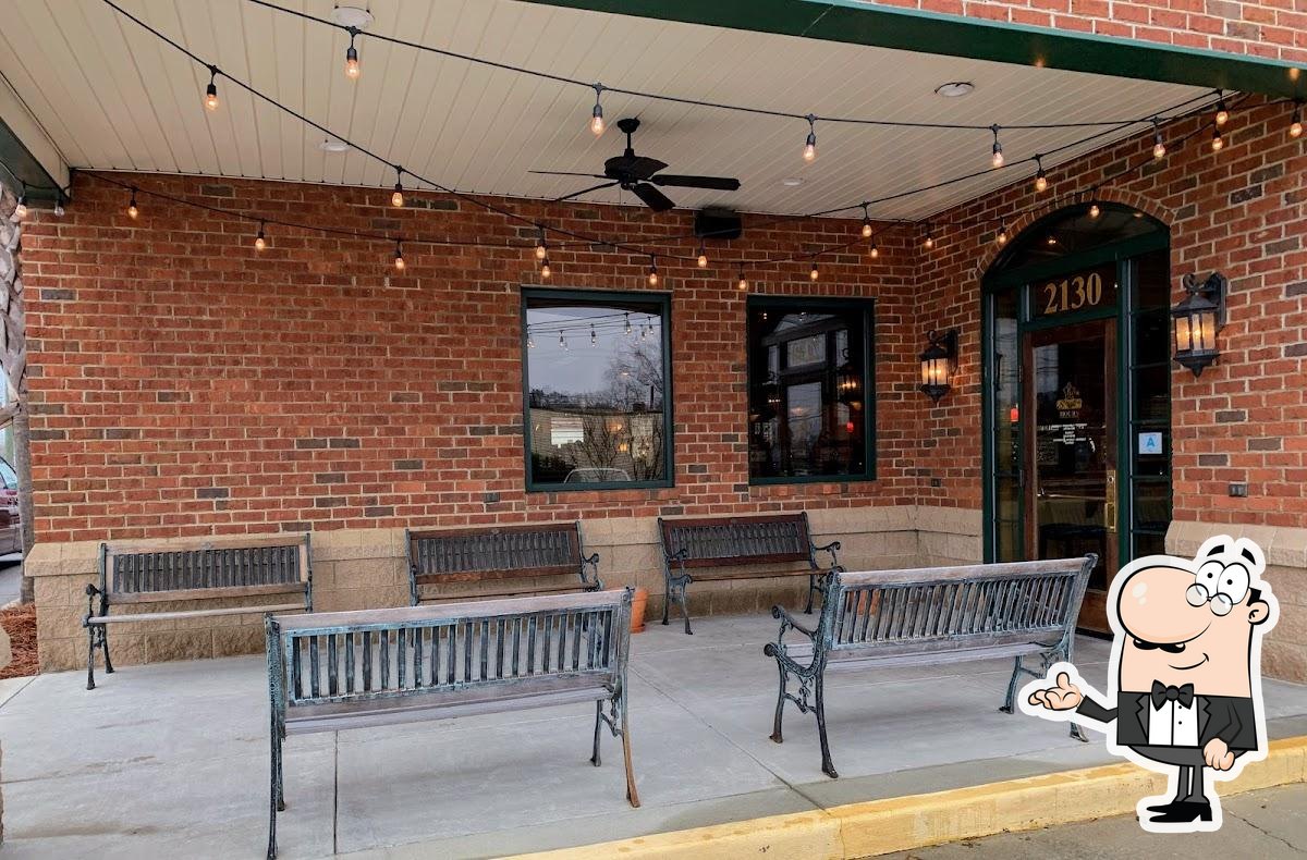 Starfire Grill in Florence - Restaurant menu and reviews
