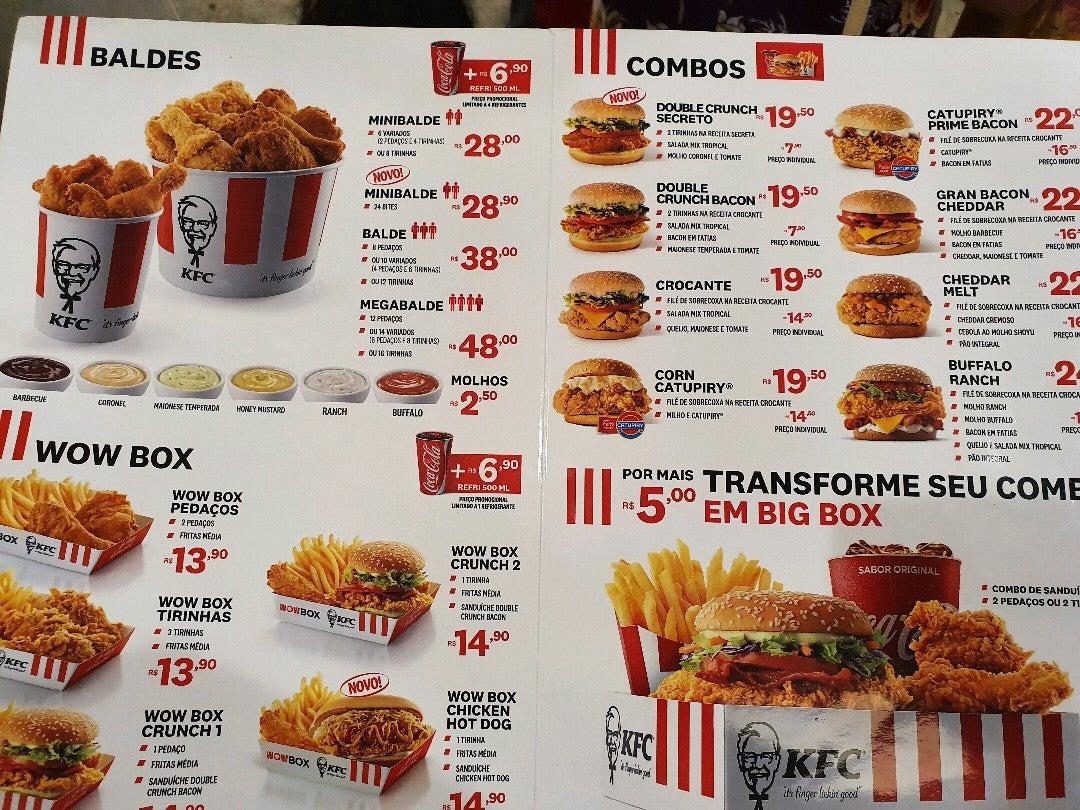 Menu em KFC restaurante, São Gonçalo, Av. São Gonçalo