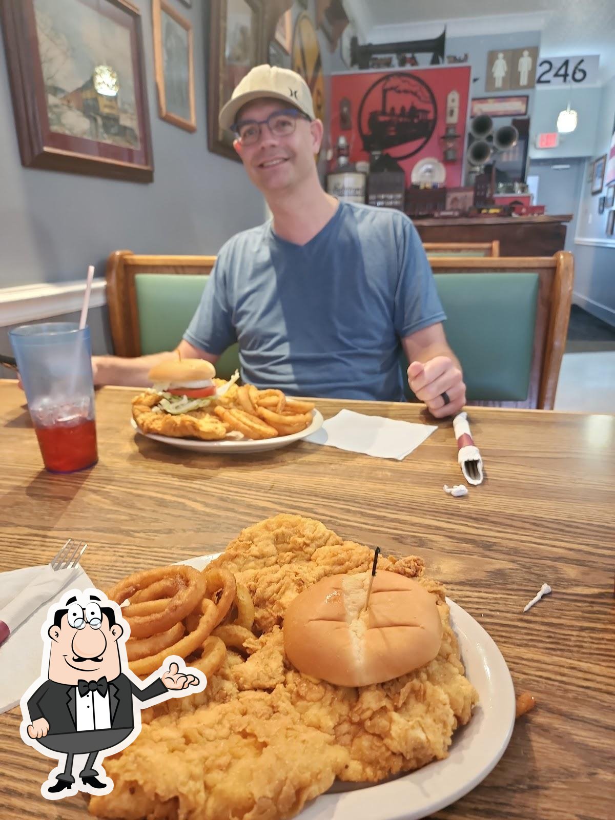 Railroad Cafe Lounge, Mitchell - Restaurant menu, prices and reviews