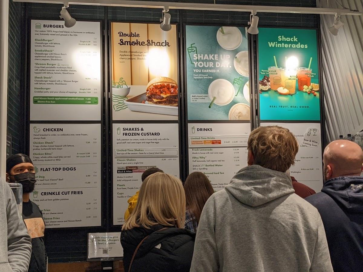 Menu at Shake Shack Lehigh Valley Mall restaurant, Whitehall