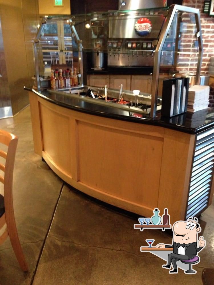 Poquito Mas, Los Angeles - Restaurant menu, prices and reviews