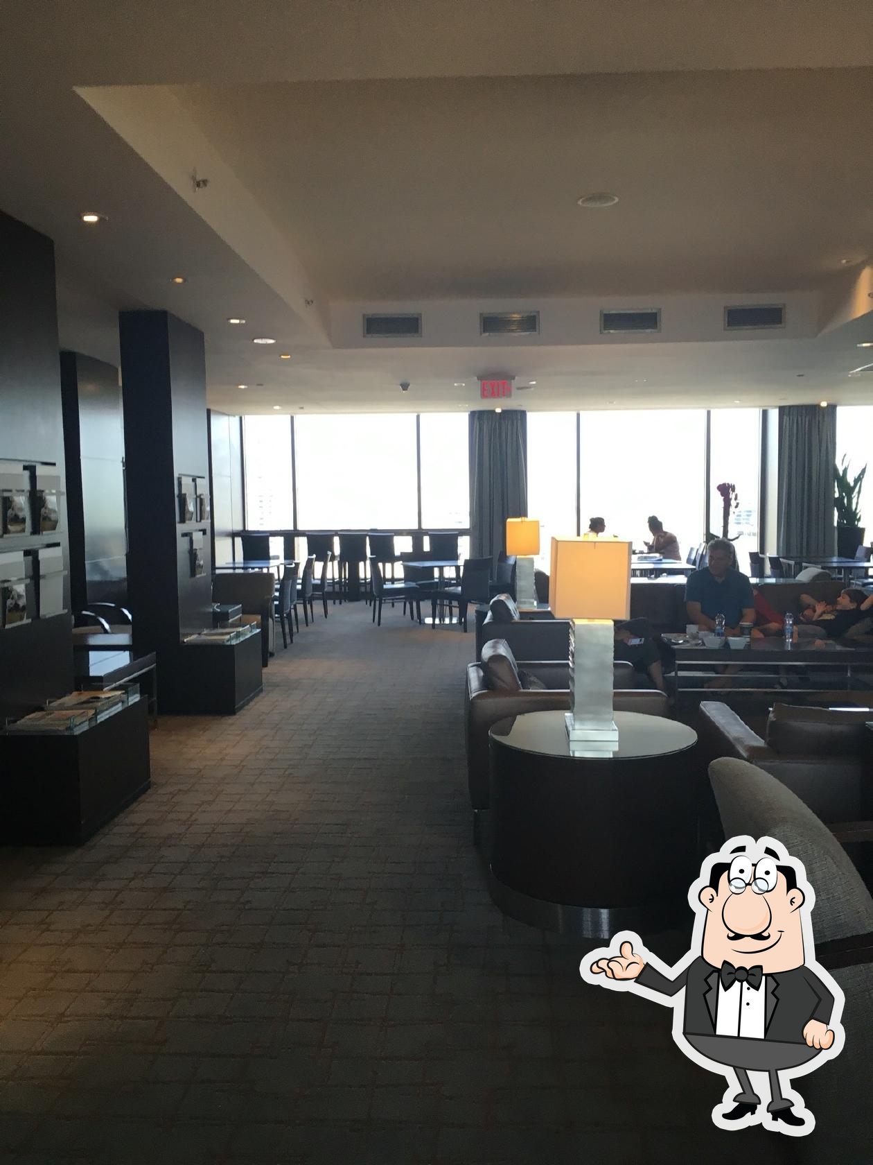 Hilton Toronto Executive Lounge in Toronto - Restaurant reviews