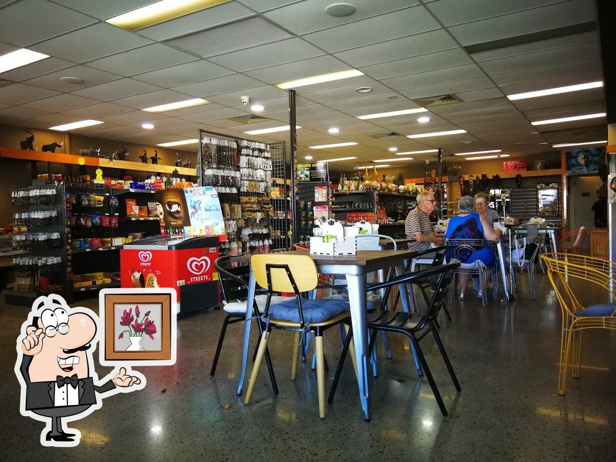 Village Hut Cafe in Woodvale - Restaurant reviews