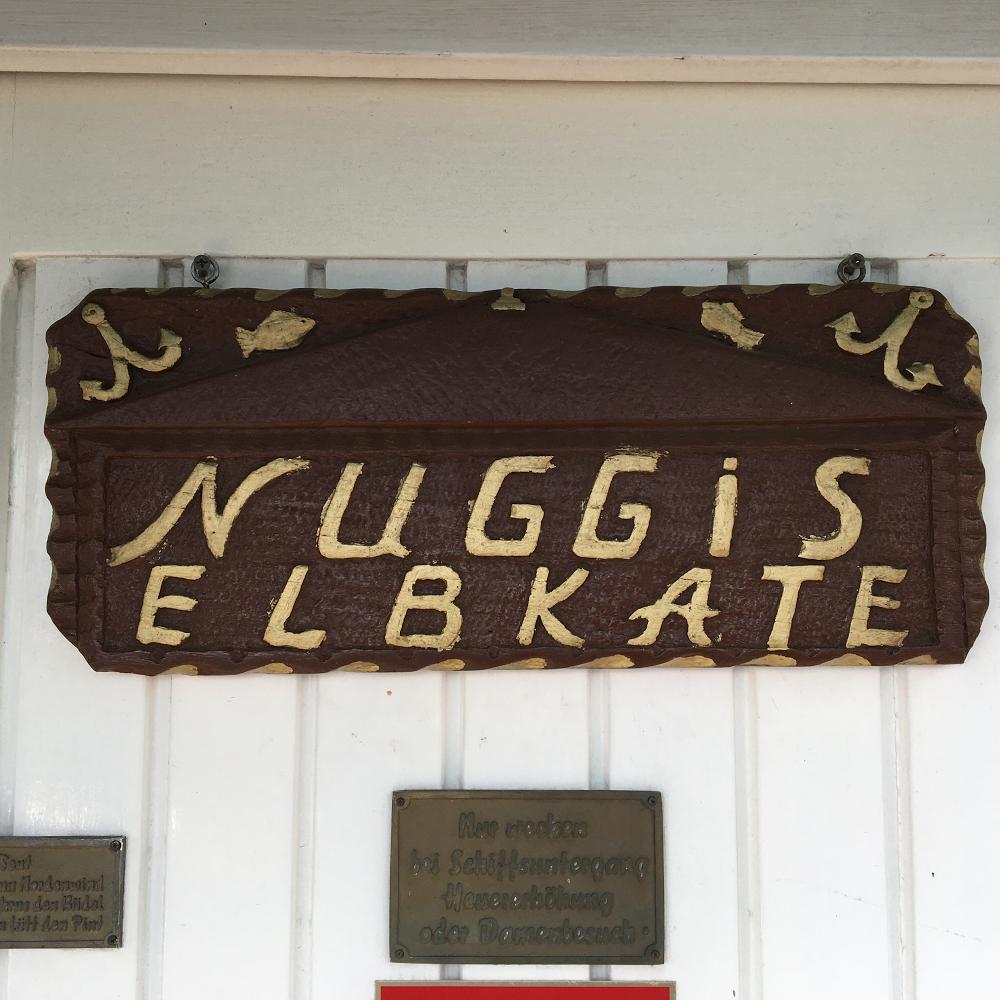 Nuggi's Elbkate - Leckere Fischbrötchen, Hamburg - Speisekarte, Preise ...