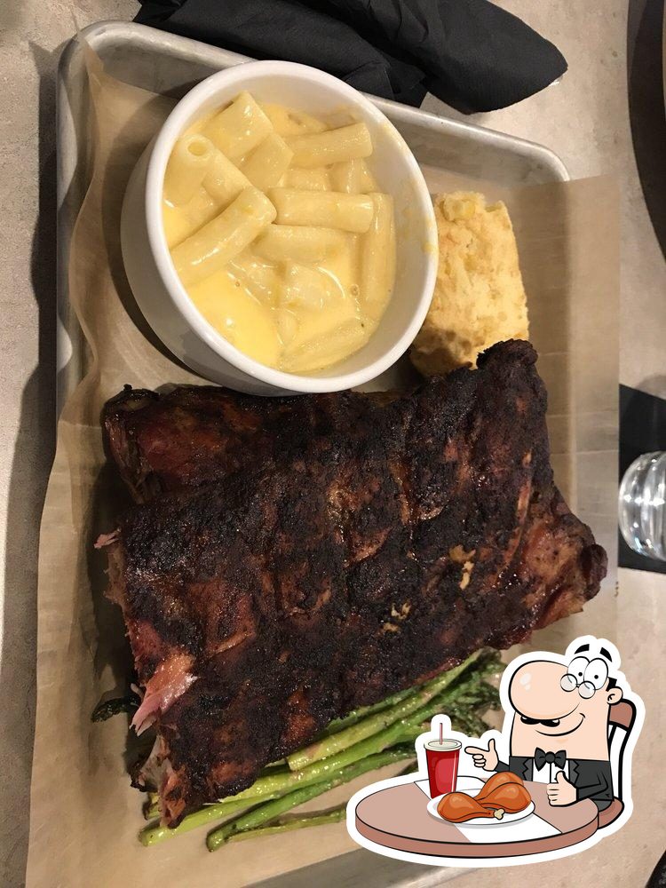 Charles and Darl's Bar & Grill in Augusta - Restaurant menu and reviews