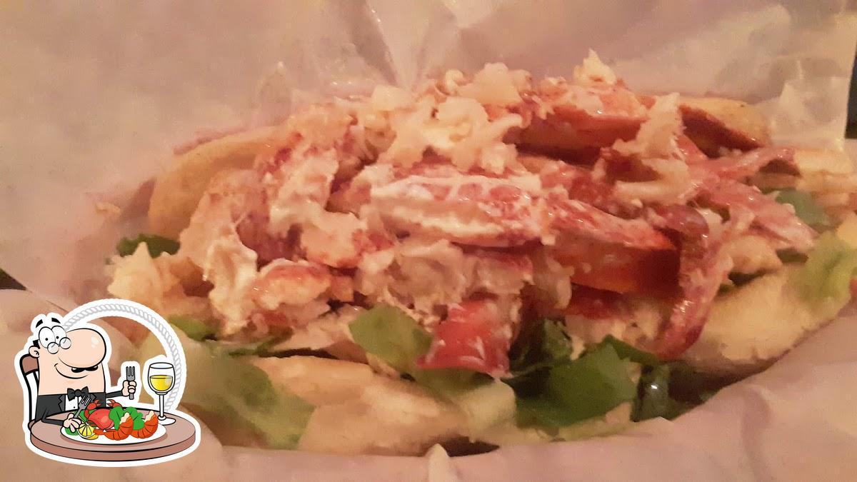 Perkins Pier Clam Shack & Bar in Hampton - Restaurant reviews