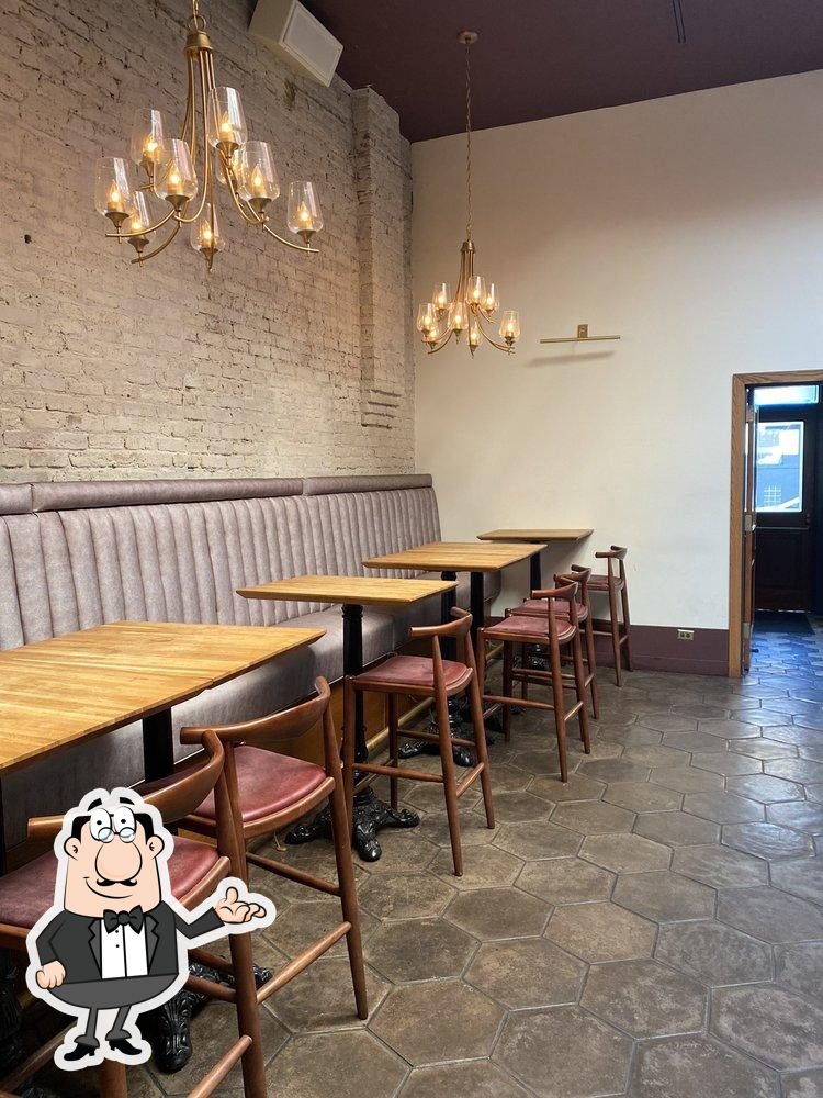 Eleven Eleven, Chicago, Morgan - Restaurant menu, prices and reviews