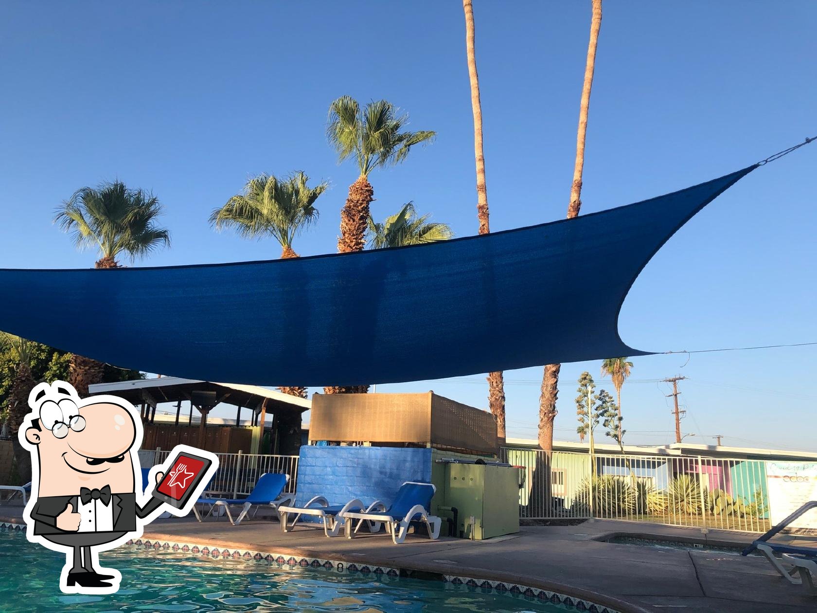 CCBC Resort Hotel in Cathedral City - Restaurant reviews